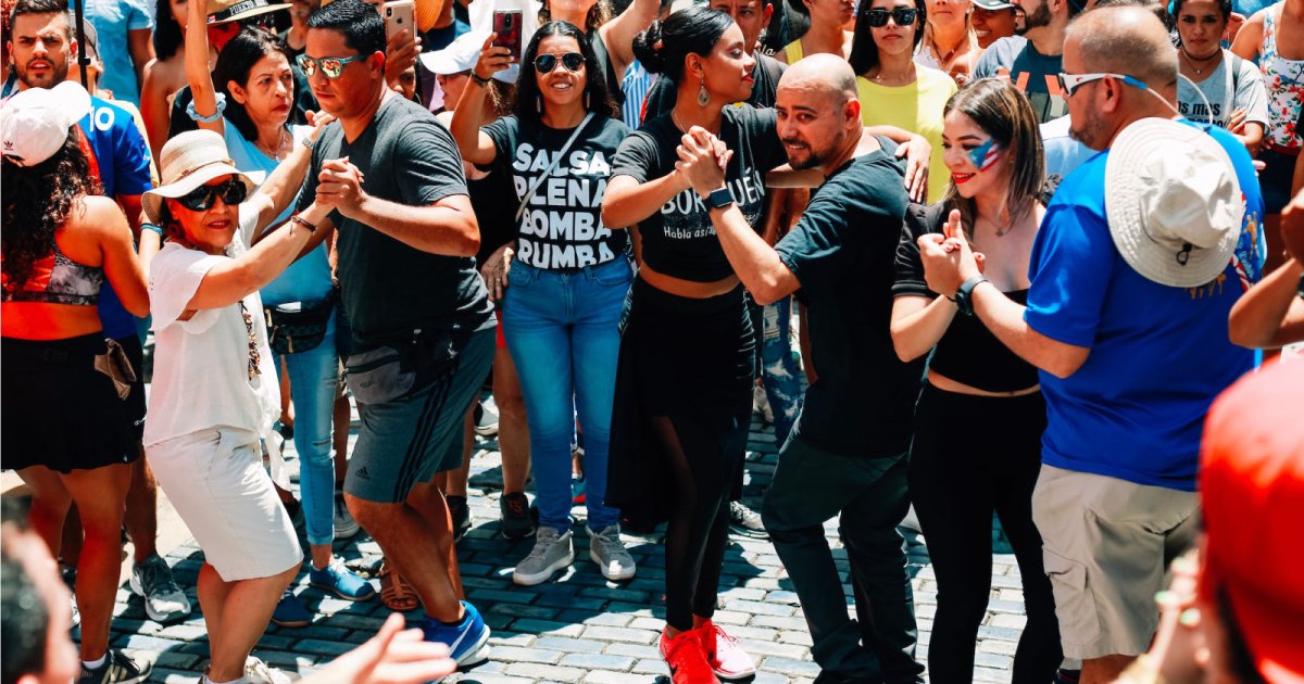 A Guide to Salsa: Music, History, Popular Artists